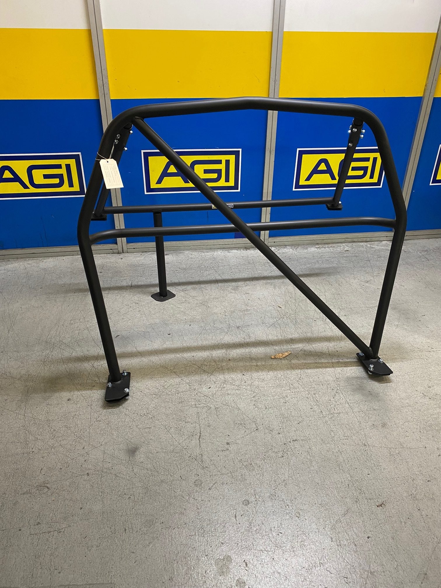 AGI roll cage BMW E92 M3 – HALF CAGE – 4PT – BOLT IN – BM Performance ...